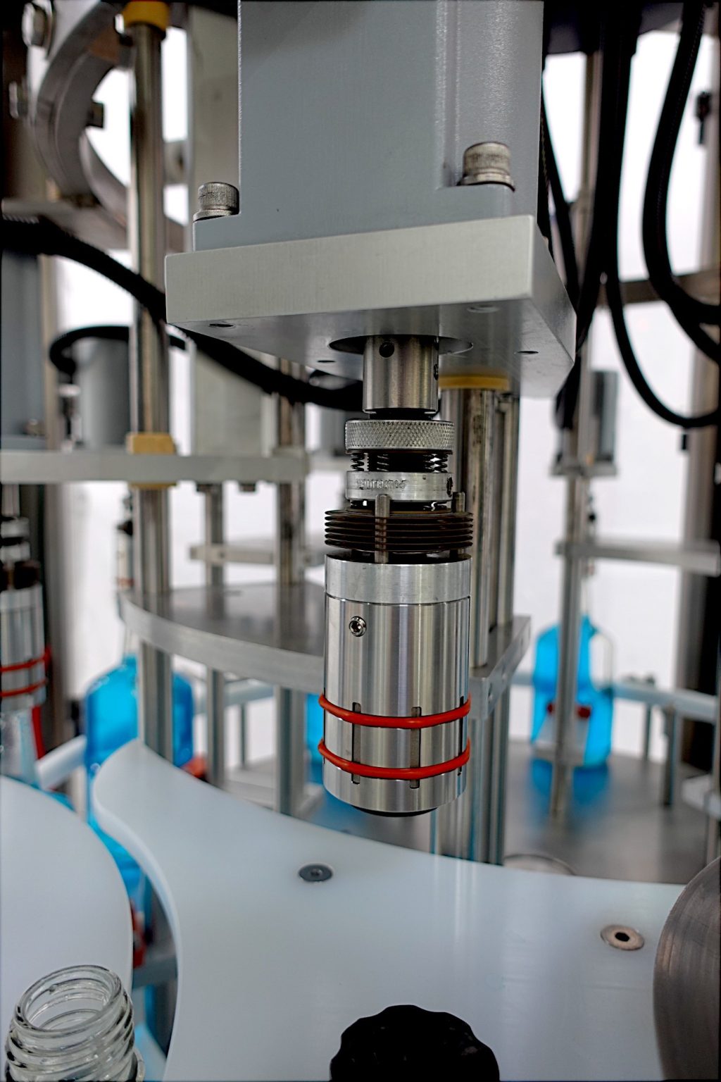 RC Series | Chuck | Rotary | Cappers | Accutek