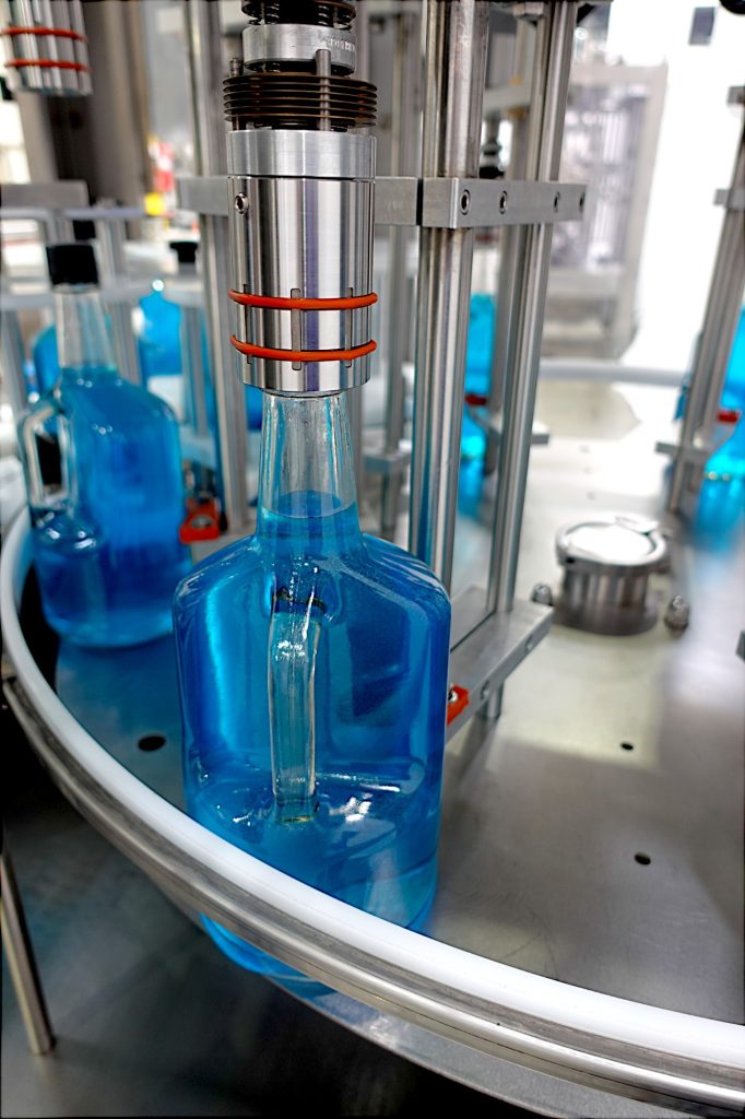 RC Series | Chuck | Rotary | Cappers | Accutek