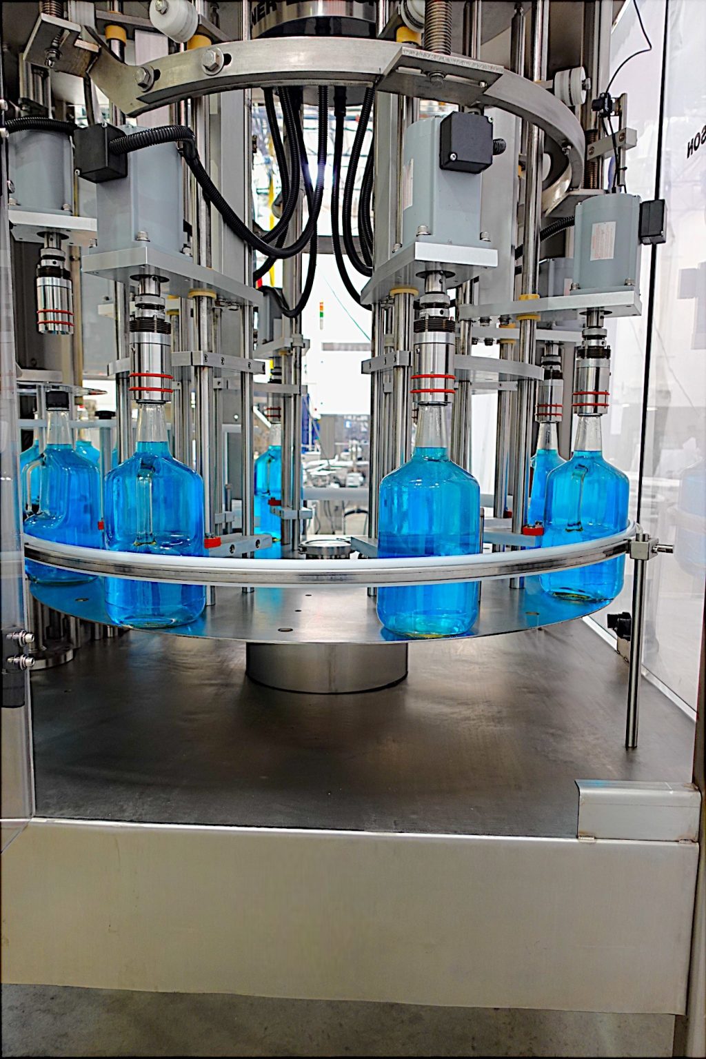 RC Series | Chuck | Rotary | Cappers | Accutek