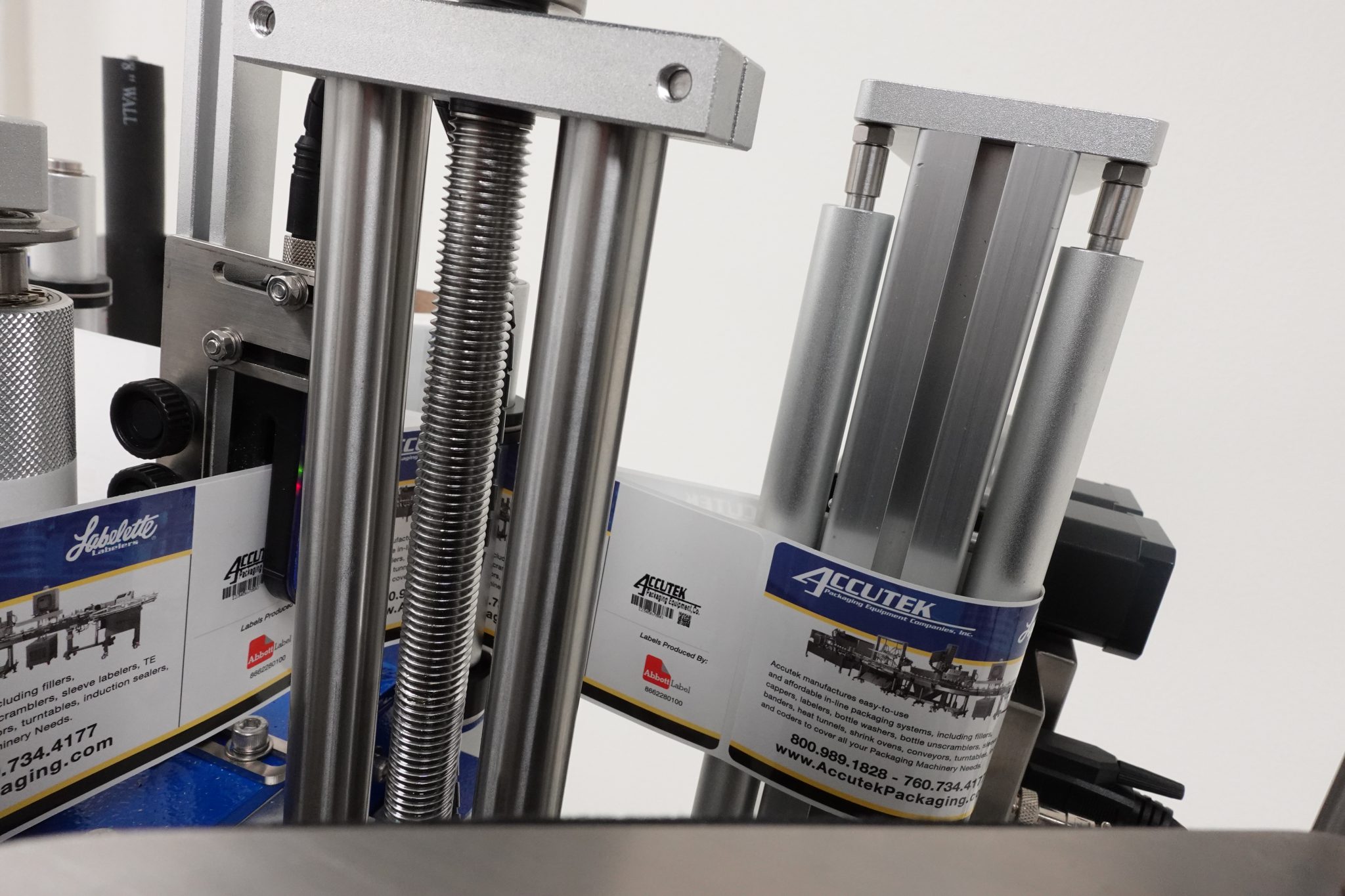 Labelette SPS-104 with Thermal Printer - Accutek Packaging Equipment