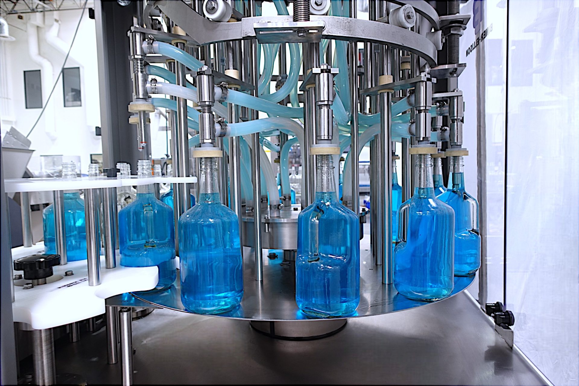 Rotary Overflow Filler - Accutek Packaging Machine Equipment